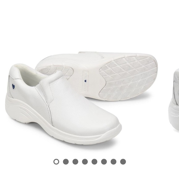 Nurse Mates | Shoes | Nurse Mates Dove Work Clog In White | Poshmark